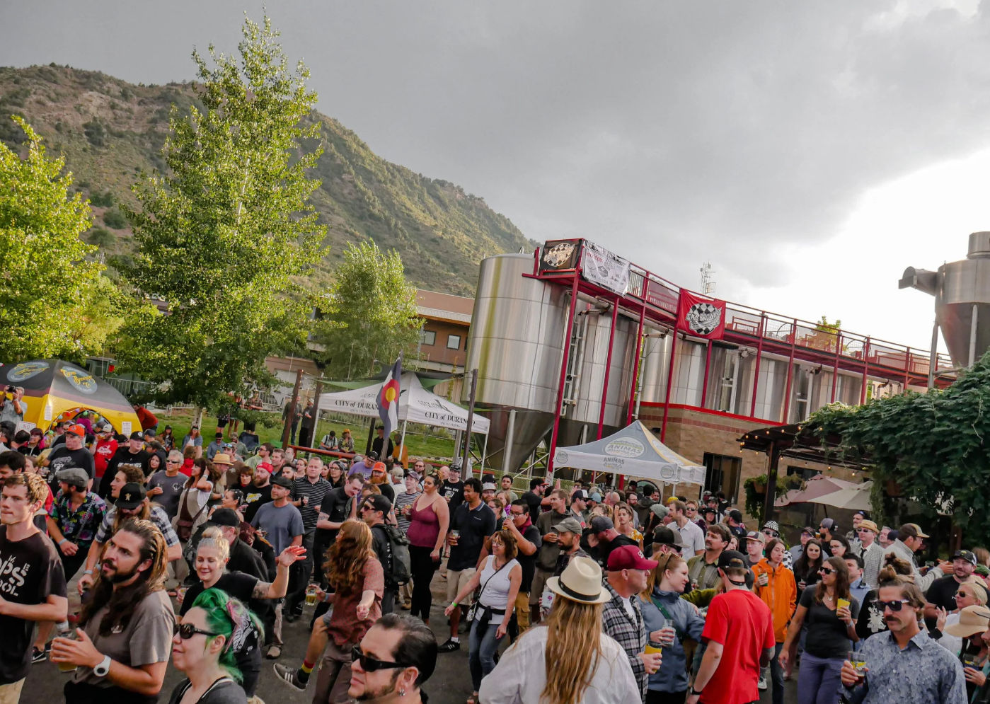 Ska Toasts To 30 Years of Characters Brewing Beer With Character